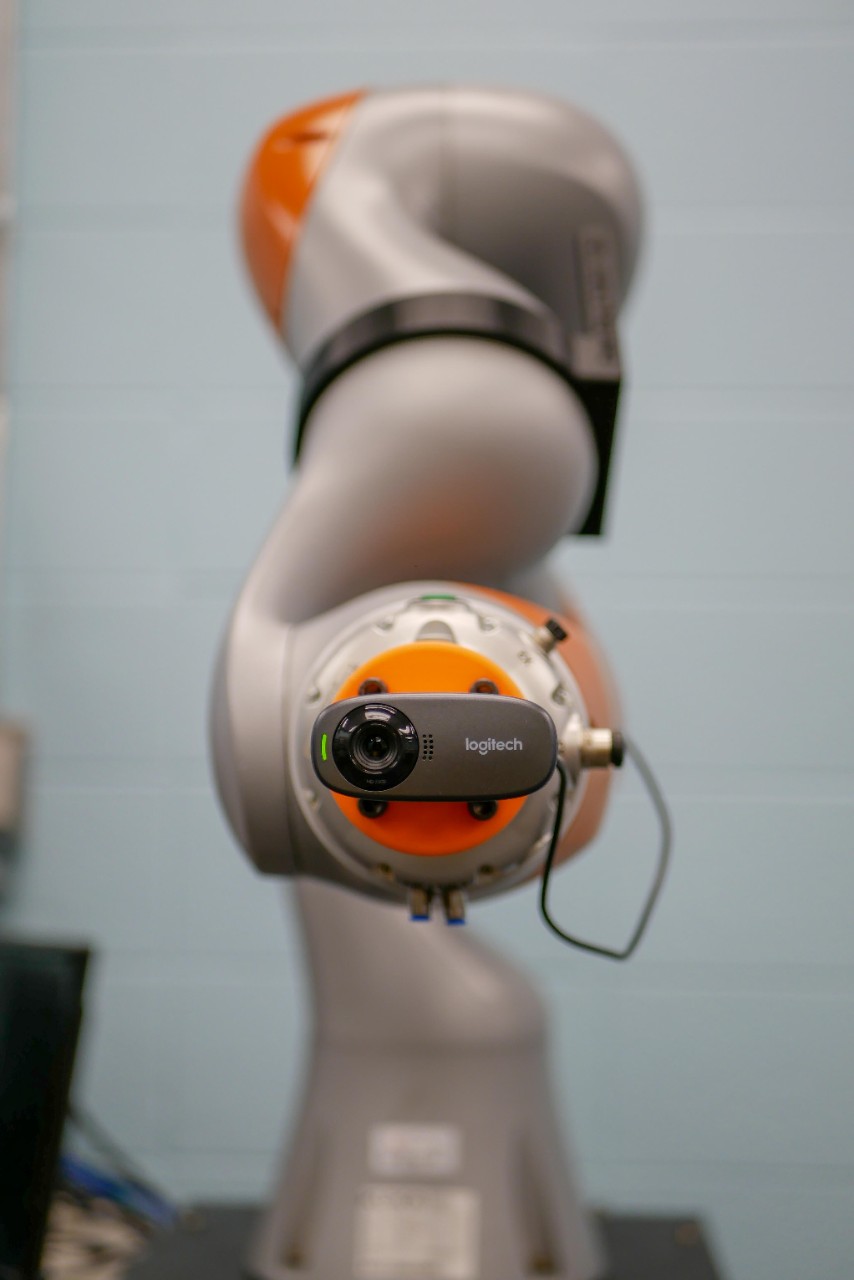 UC student builds face-tracking robot | University of Cincinnati