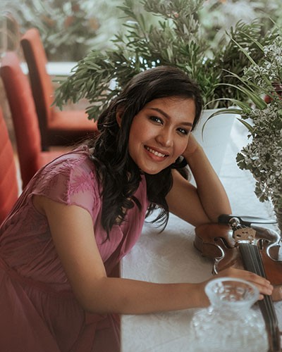 CCM sophomore violinist makes New York Carnegie Hall debut | University ...