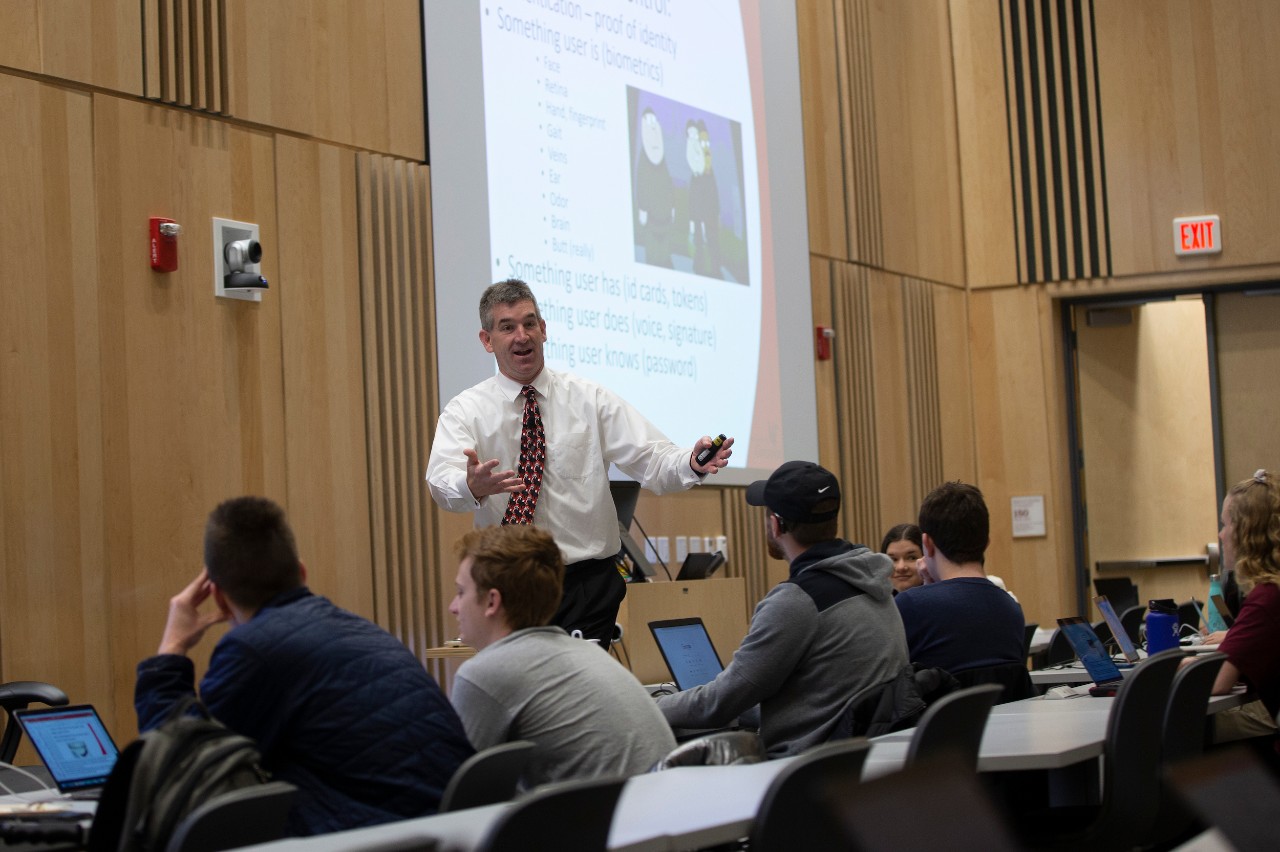 David Rapien named recipient of UC Faculty Award | University of Cincinnati