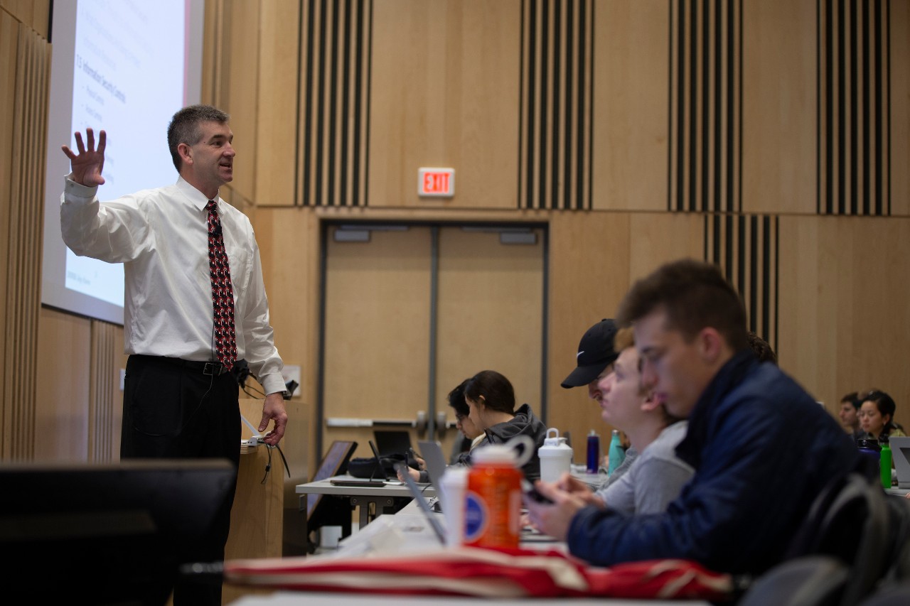 David Rapien named recipient of UC Faculty Award | University of Cincinnati