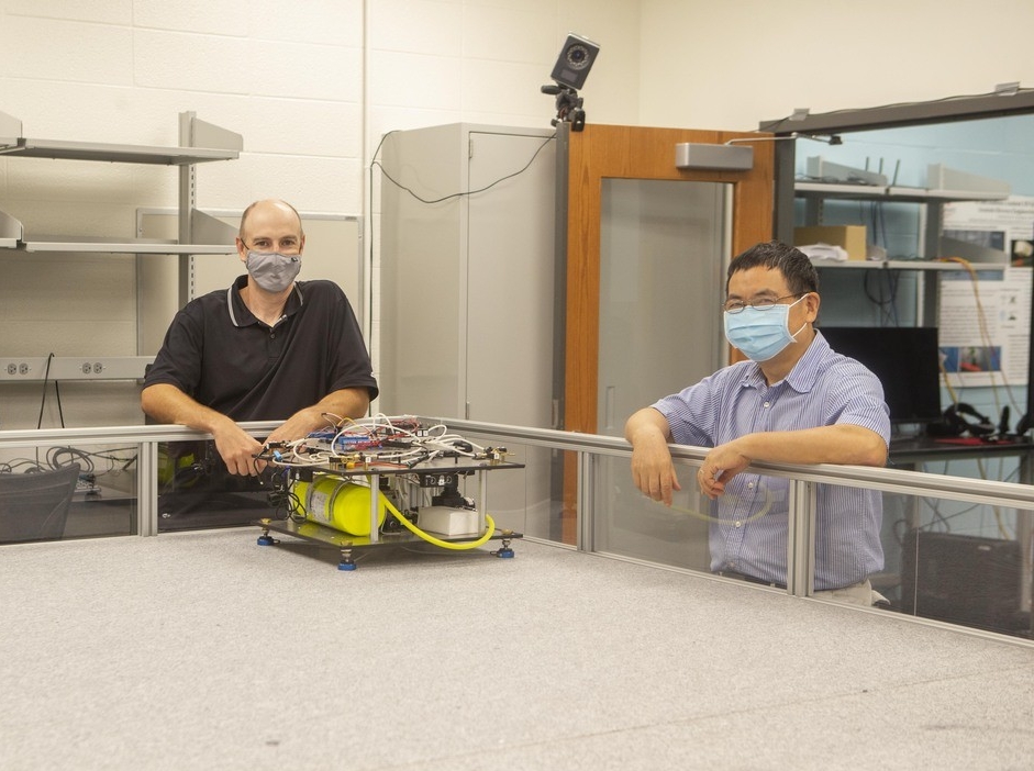 UC aerospace students design custom satellites for science | University ...