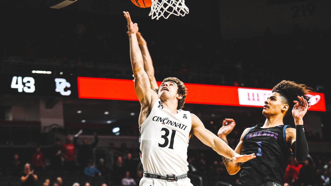 WCPO: Lindner graduate honored for contributions to men’s basketball ...