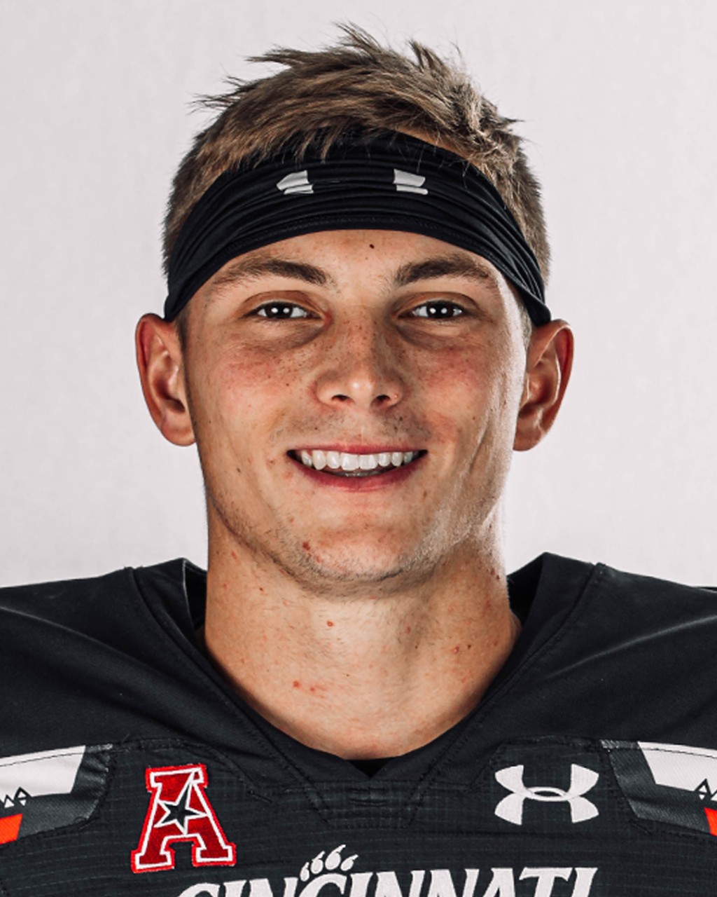 Sports Illustrated: UC engineering graduate Alec Pierce journeys to NFL ...