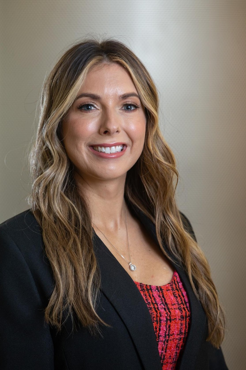 WSJ article cites UC's Ashley Merianos on the harms of vaping ...