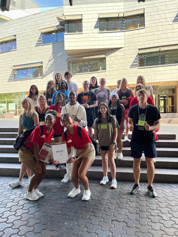 Fox 19 speaks with UC's newest Bearcats during orientation | University ...