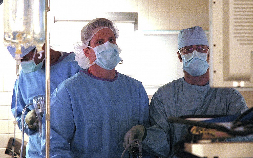 UC Surgeons Perform Tristate s First Rectal Microsurgery | University ...