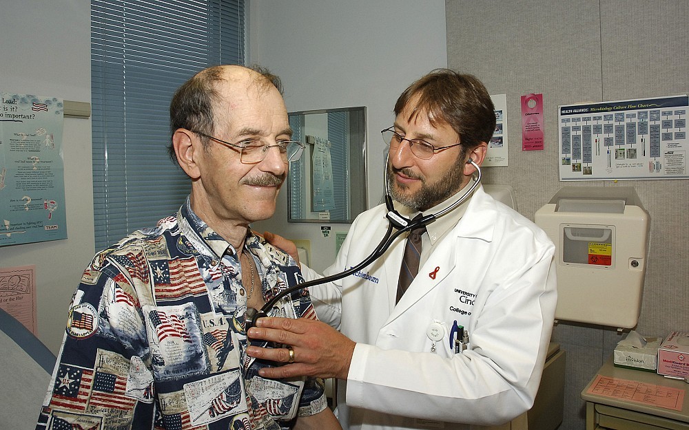 Infectious Diseases Experts Help Former Bearcats Basketball Star ...