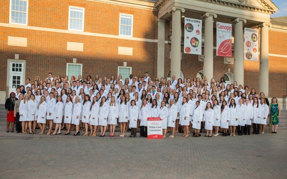 UC College of Nursing Celebrates 1st White Coat Ceremony | University ...